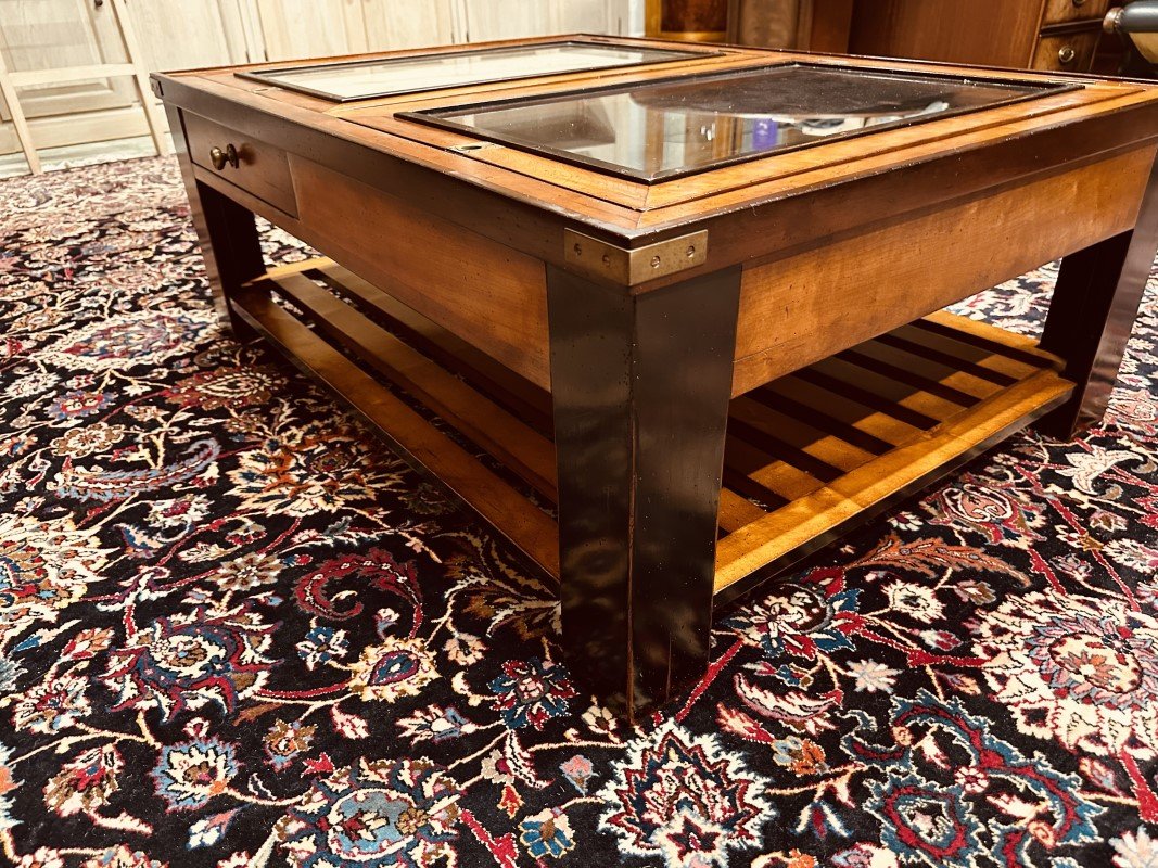 Vintage English Coffee Table with World Map for sale at Pamono