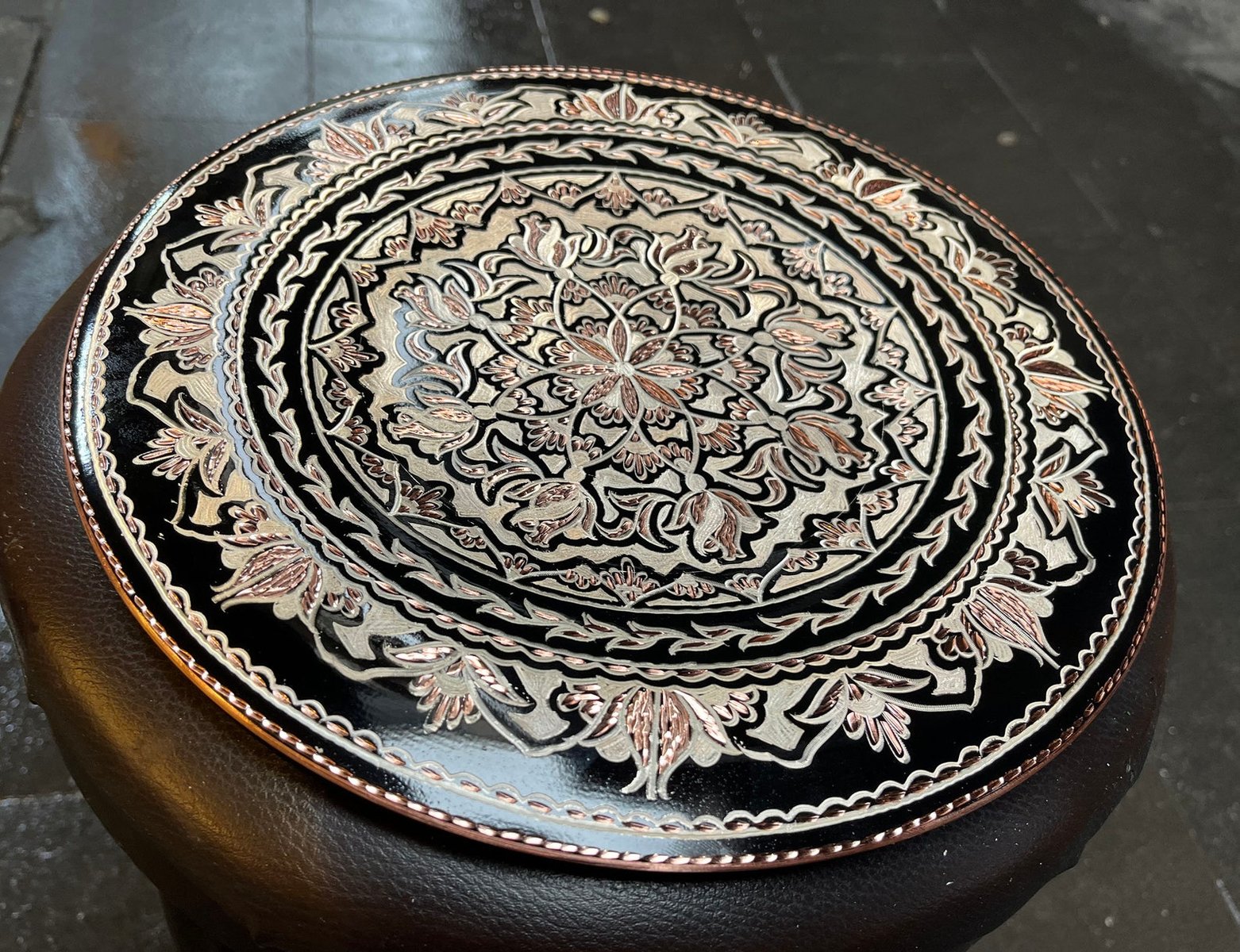Engraved Design Copper Tray for sale at Pamono
