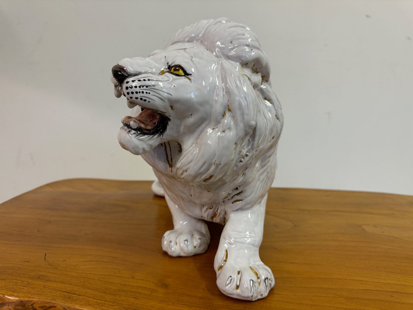 Vintage Italian Glazed Ceramic Lion, 1970s for sale at Pamono
