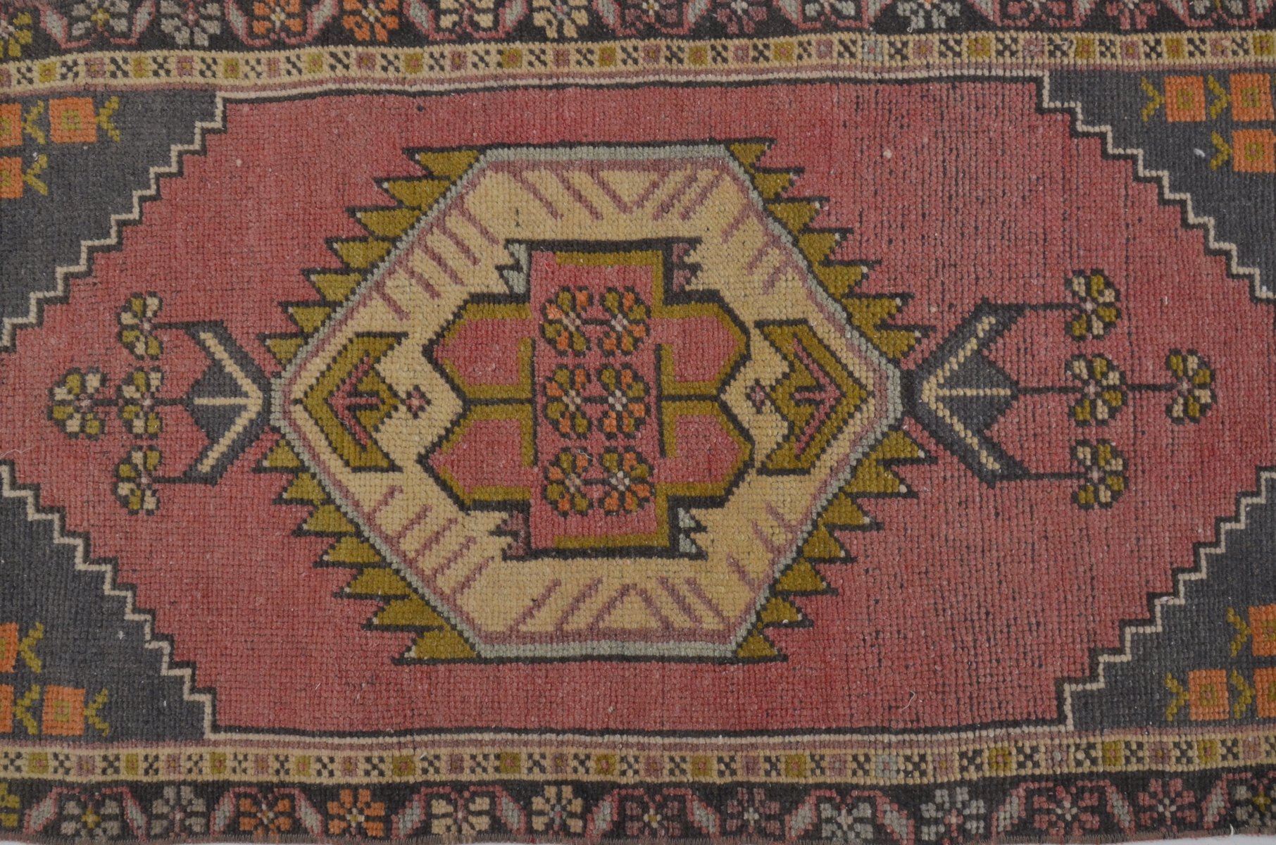 Vintage Small Red Rug, 1960s for sale at Pamono