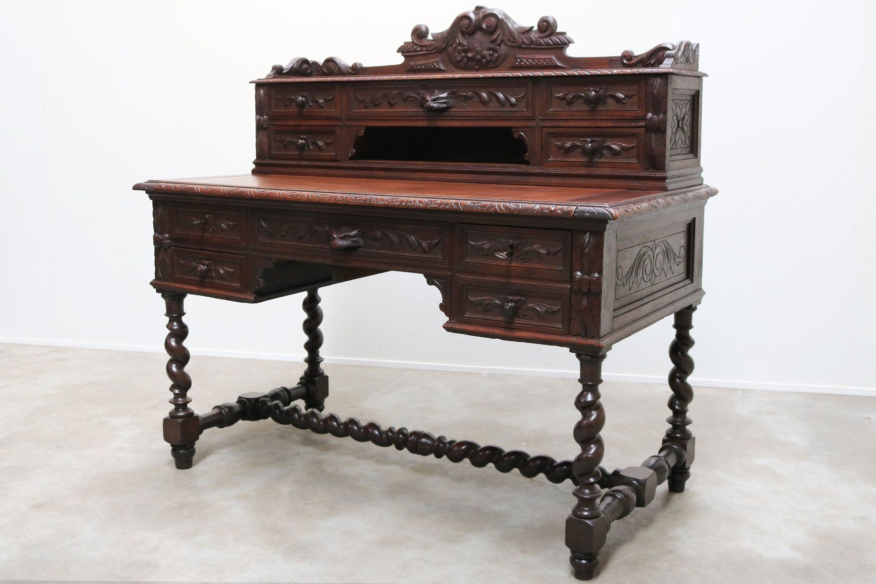 19th Century French Renaissance Revival Hunt Desk with Barley Twist Oak ...