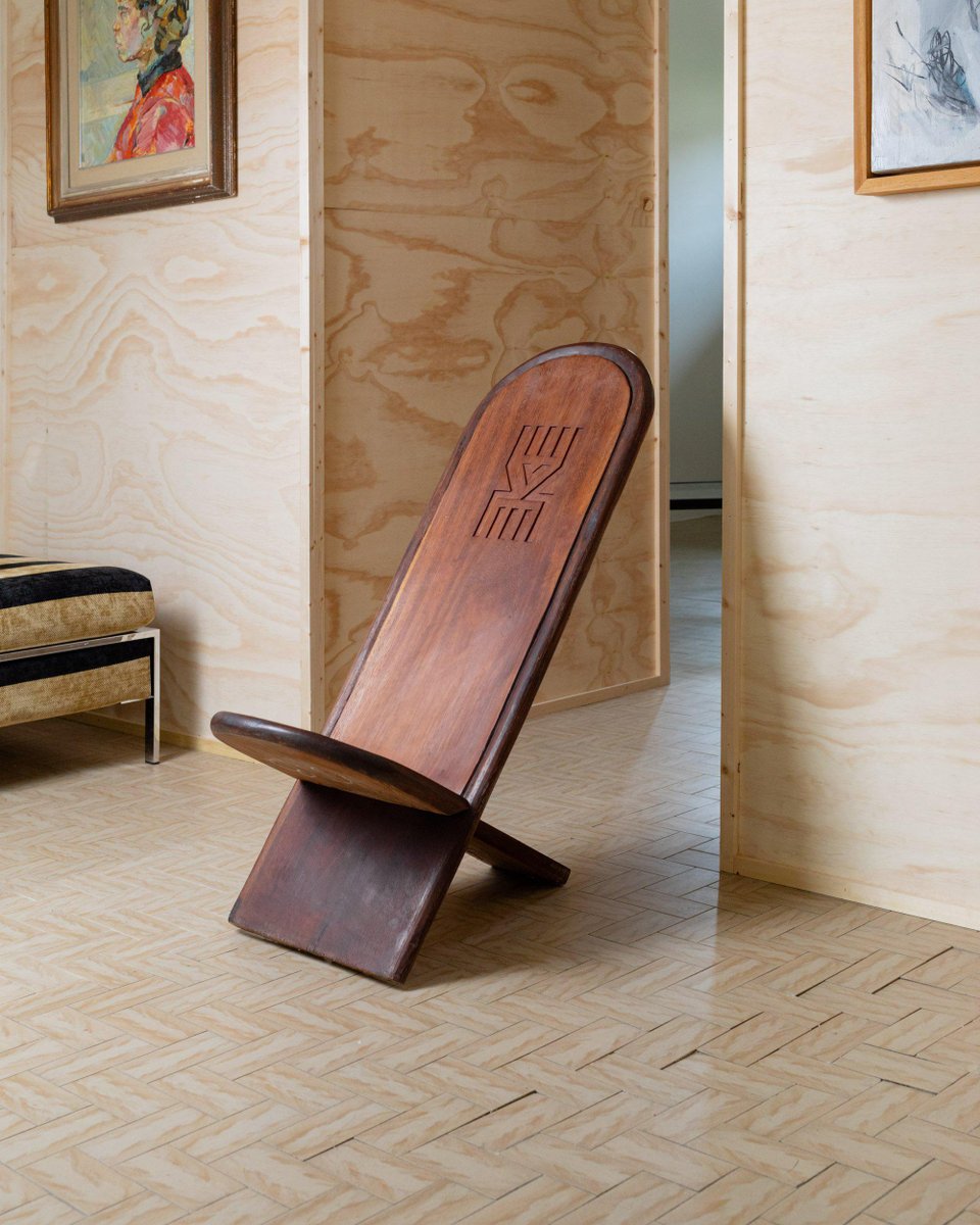 Vintage African Palaver Chair in Wood with Relief Pattern, 1950s for ...