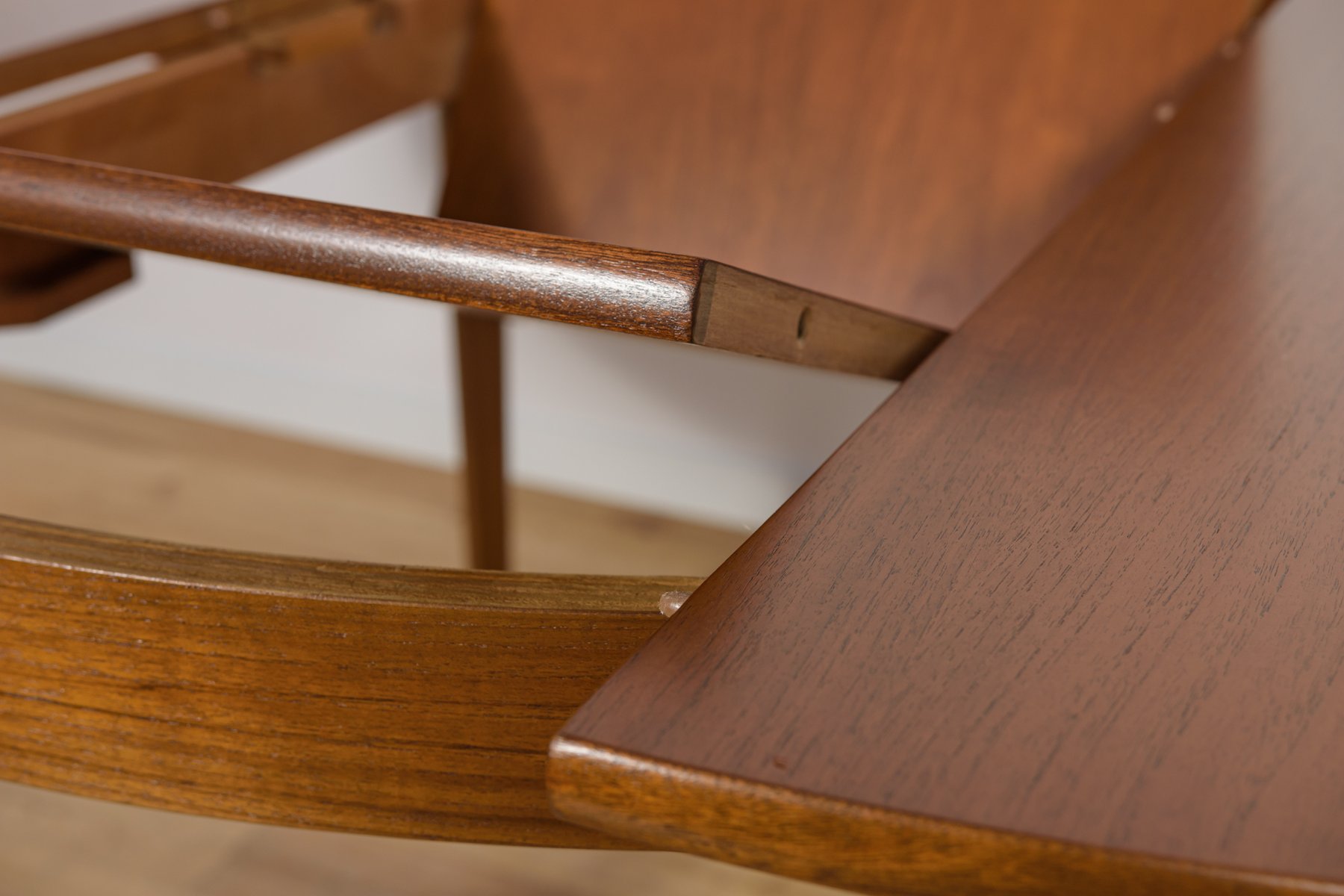 Mid-Century Round Teak Extendable Dining Table from Nathan, 1960s for ...