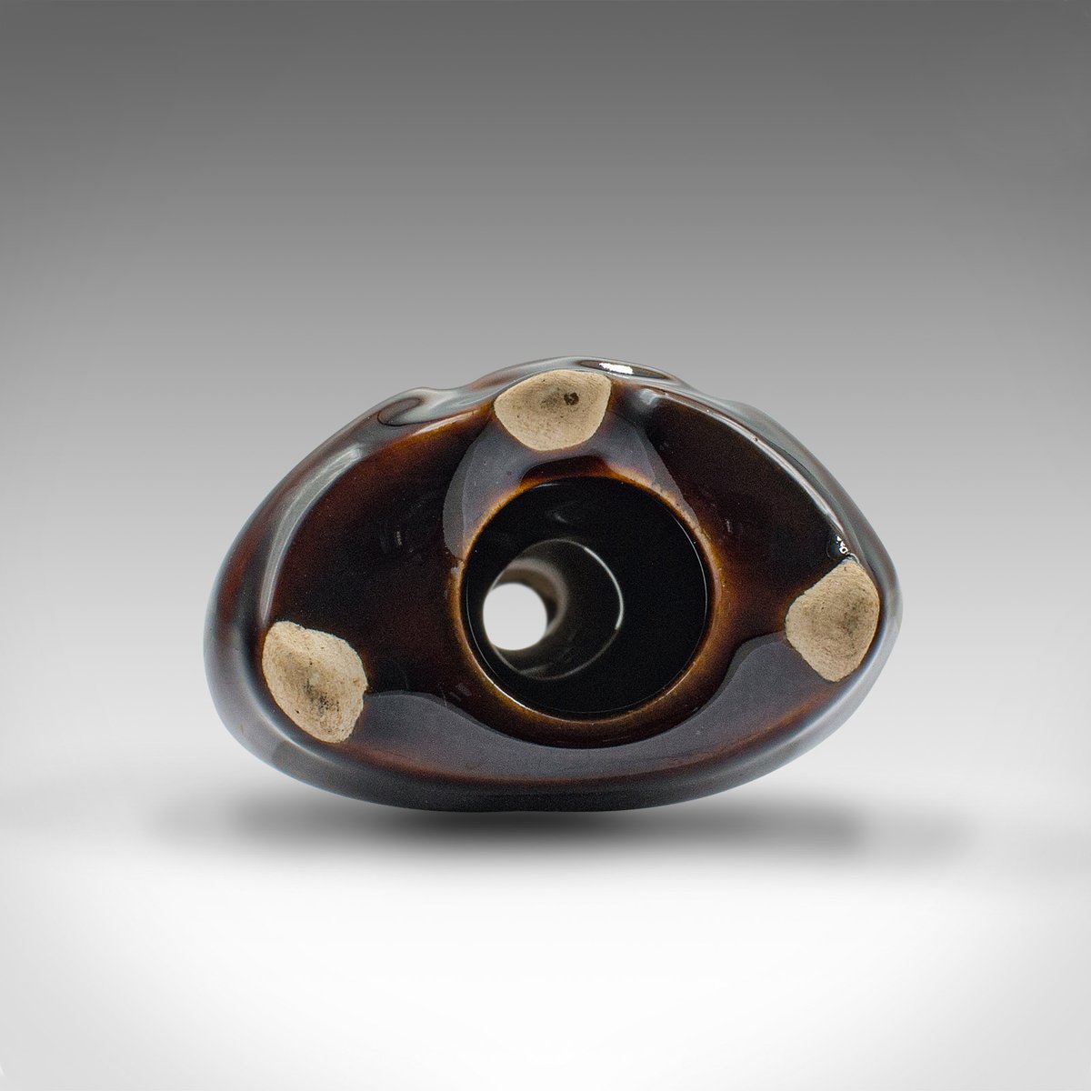 Vintage English Ceramic Pie Funnel Duo, 1970s, Set of 2 for sale at Pamono