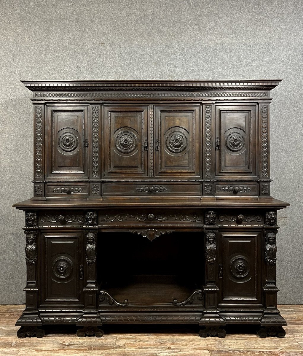 Renaissance Castle Buffet Cabinet in Walnut, 1850s for sale at Pamono