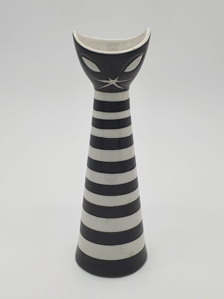 Cat Statuette by Janos Torok for Zsolnay, 1960 for sale at Pamono