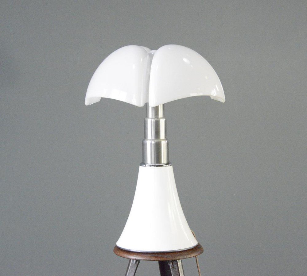 Lampe de Bureau Pipistrello par Gae Aulenti, 1970s en vente sur Pamono