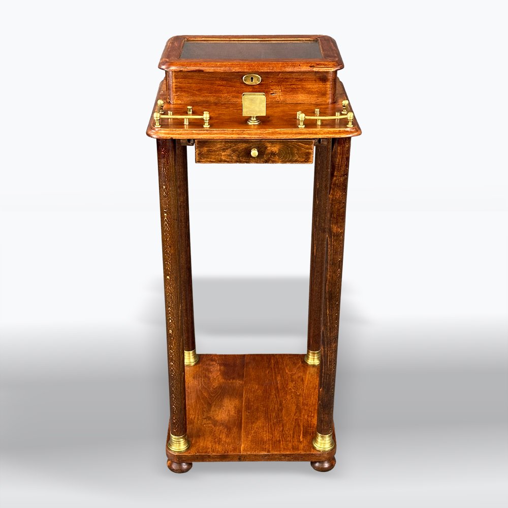 Brown Cigar Table, 1920s for sale at Pamono