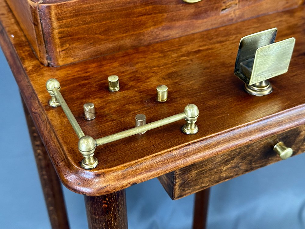 Brown Cigar Table, 1920s for sale at Pamono