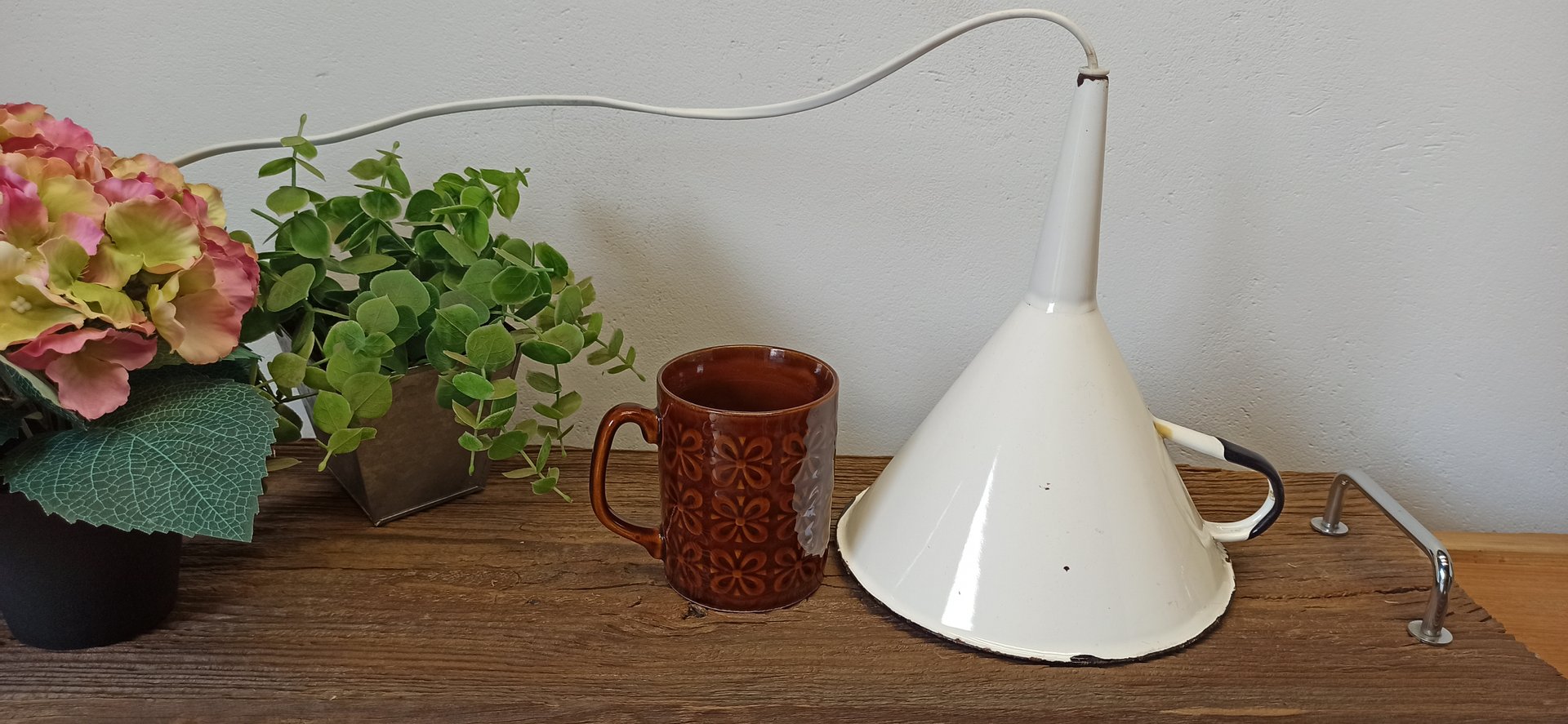 Enamelled Light Funnel, 1960s for sale at Pamono