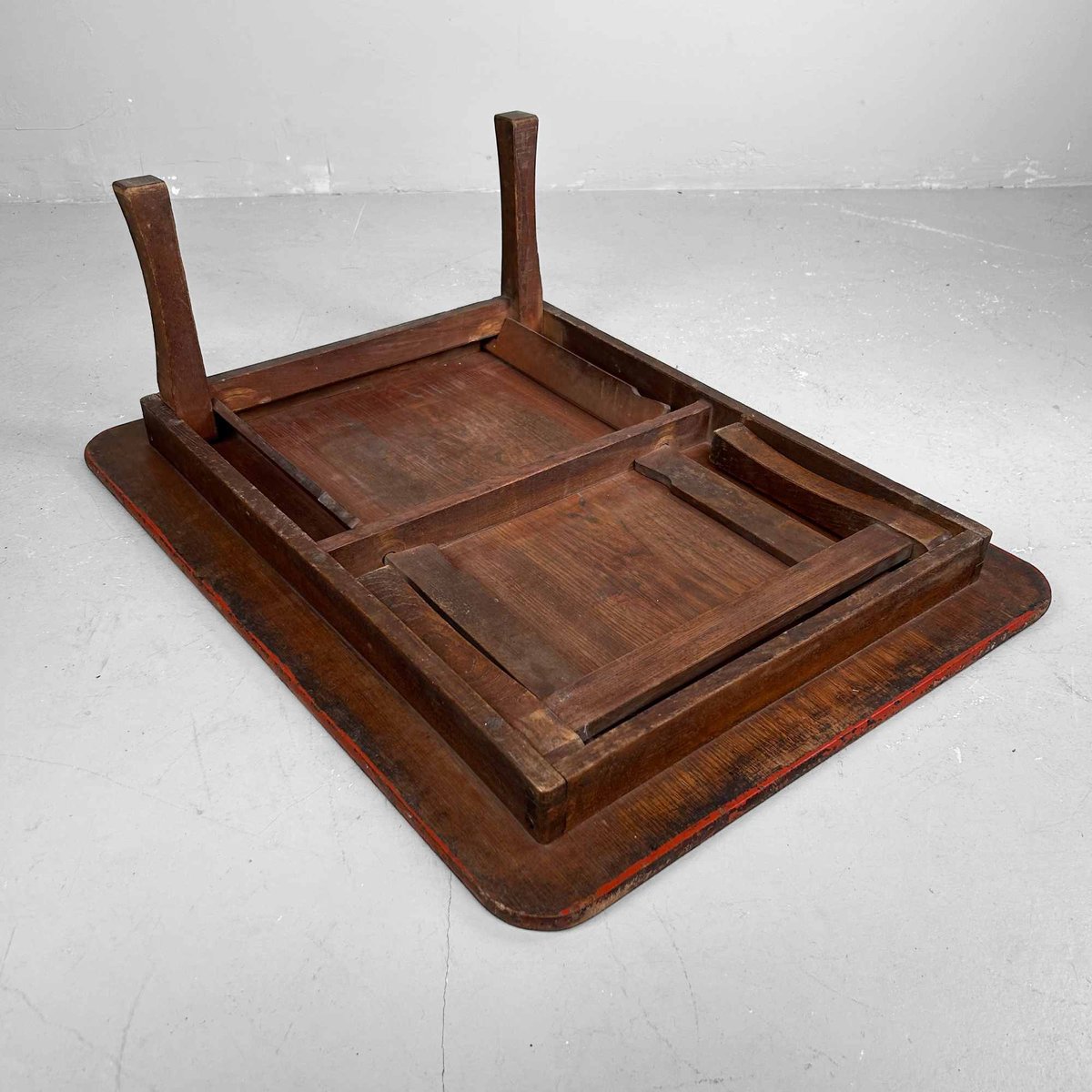 Early Shōwa Minimalist Japanese Low Table, Japan, 1930s for sale at Pamono