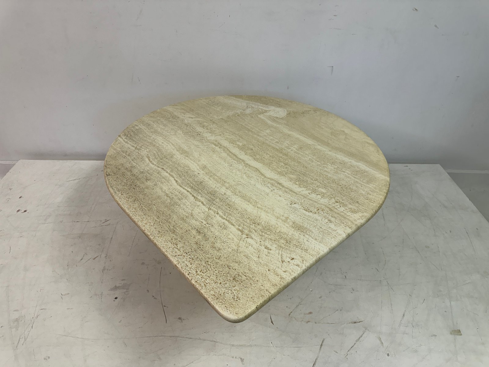 Vintage Tear Shaped Travertine Coffee Table, 1980s for sale at Pamono