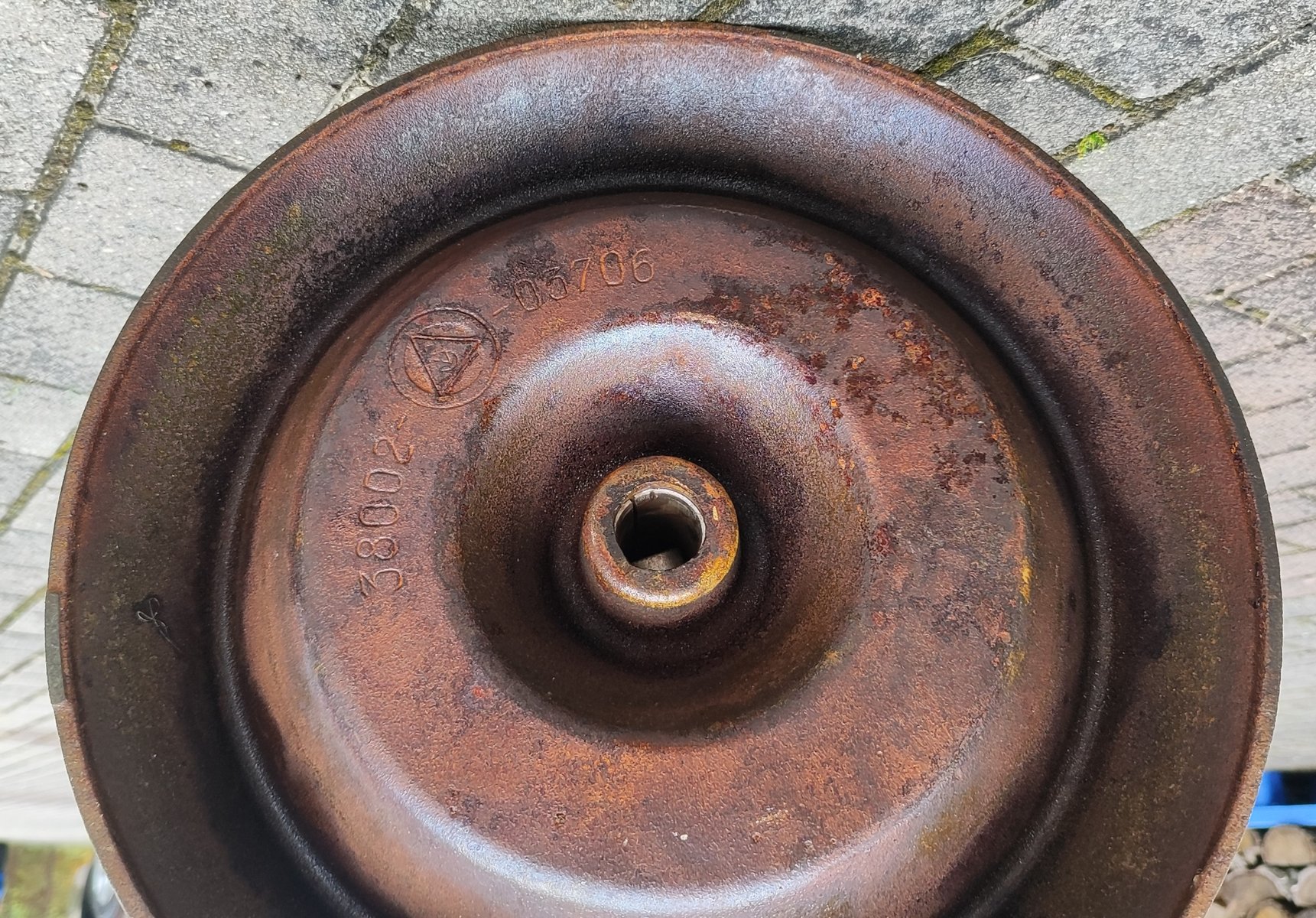 German Stand Coat Rack, 1960s for sale at Pamono