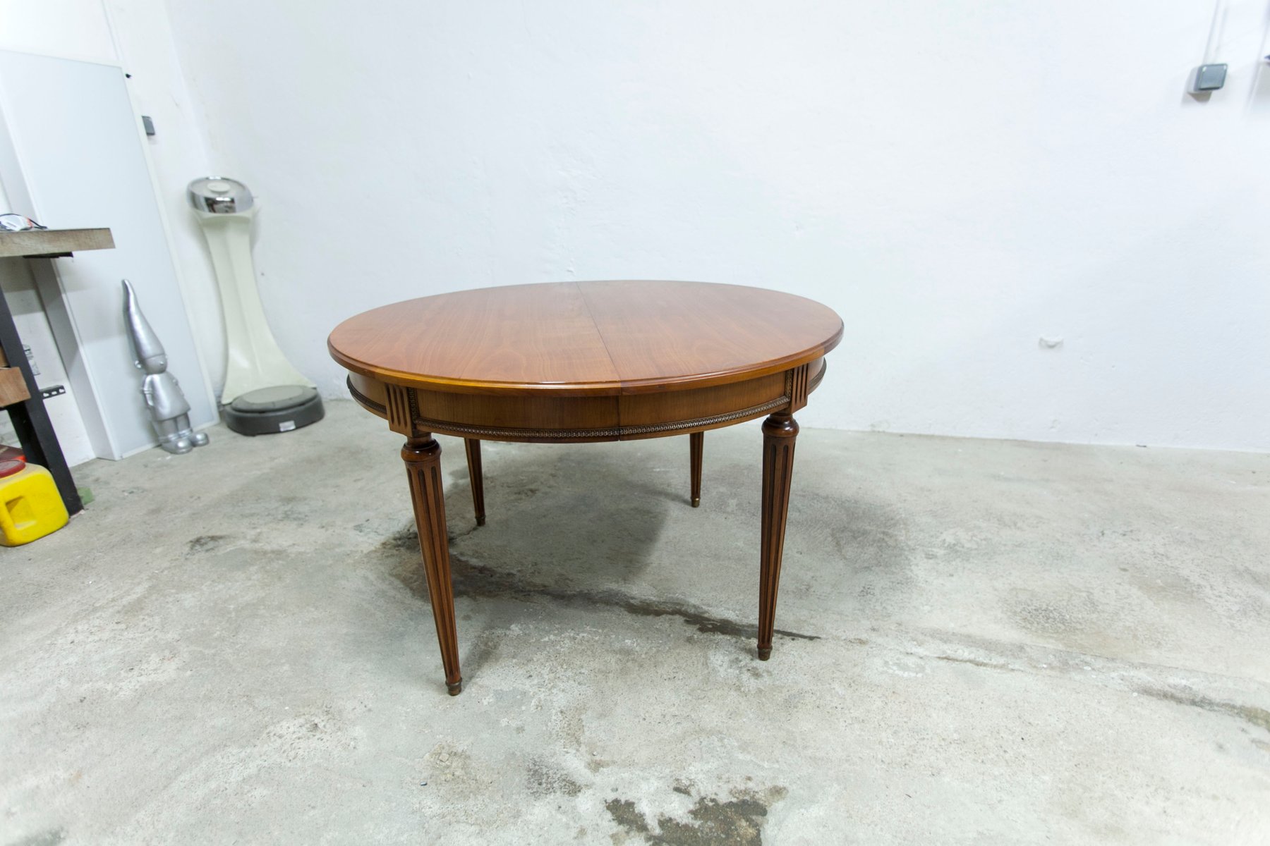 Louis XV Round Table & 3 Extensions, 1960s, Set of 4 for sale at Pamono