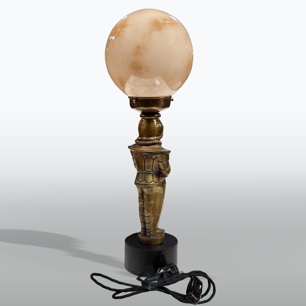 Brass Knight Table Lamp, 1920s for sale at Pamono