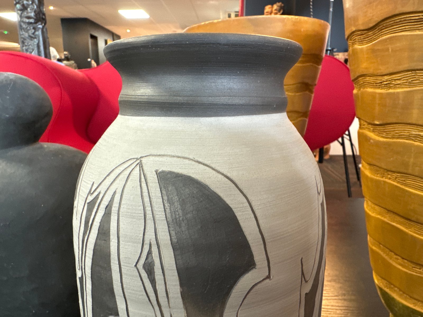 Large Ceramic Vase by Elevio Arnanz, 1995 for sale at Pamono