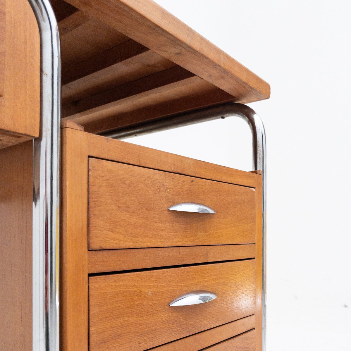 Bauhaus Desk in Tubular Steel, 1960s for sale at Pamono