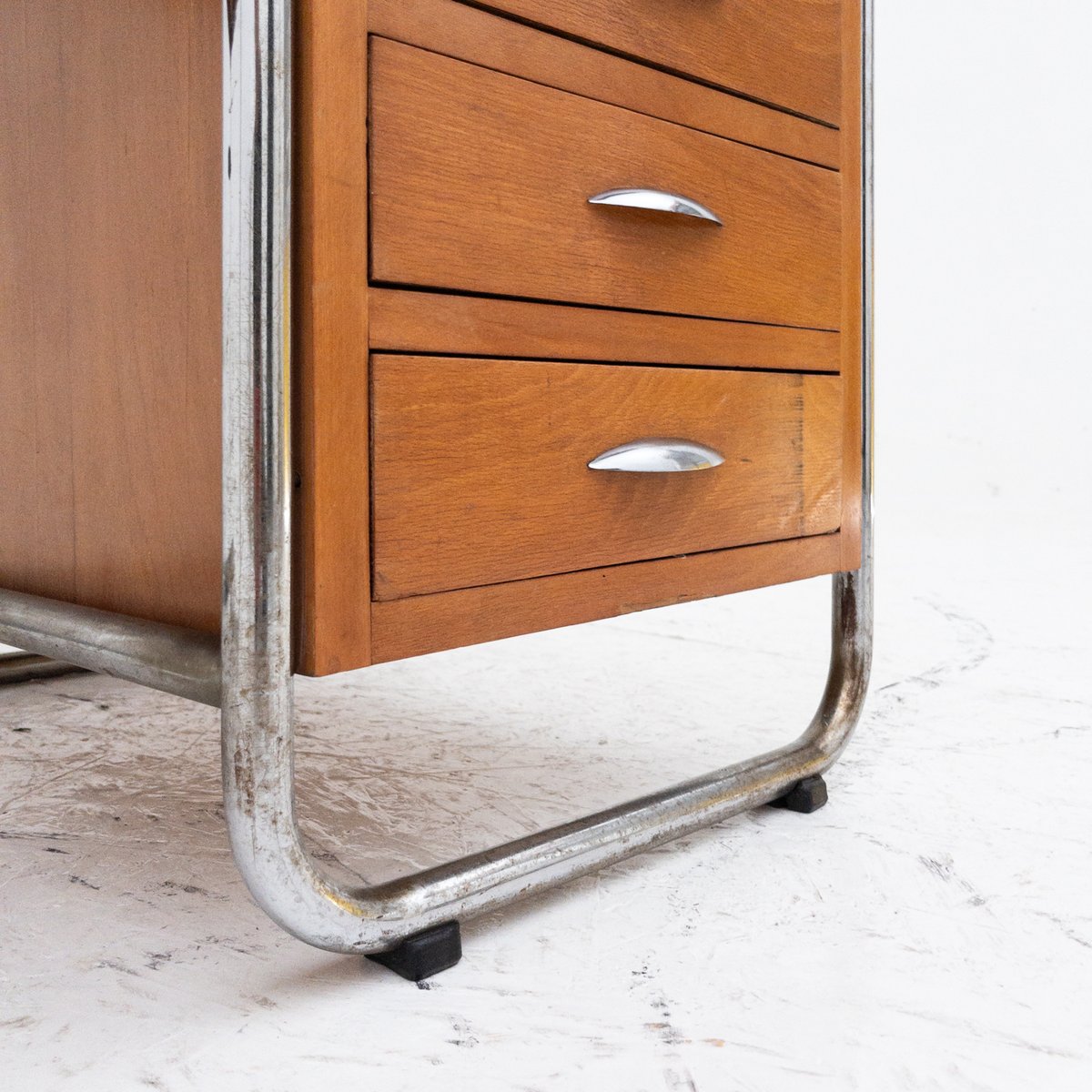 Bauhaus Desk in Tubular Steel, 1960s for sale at Pamono