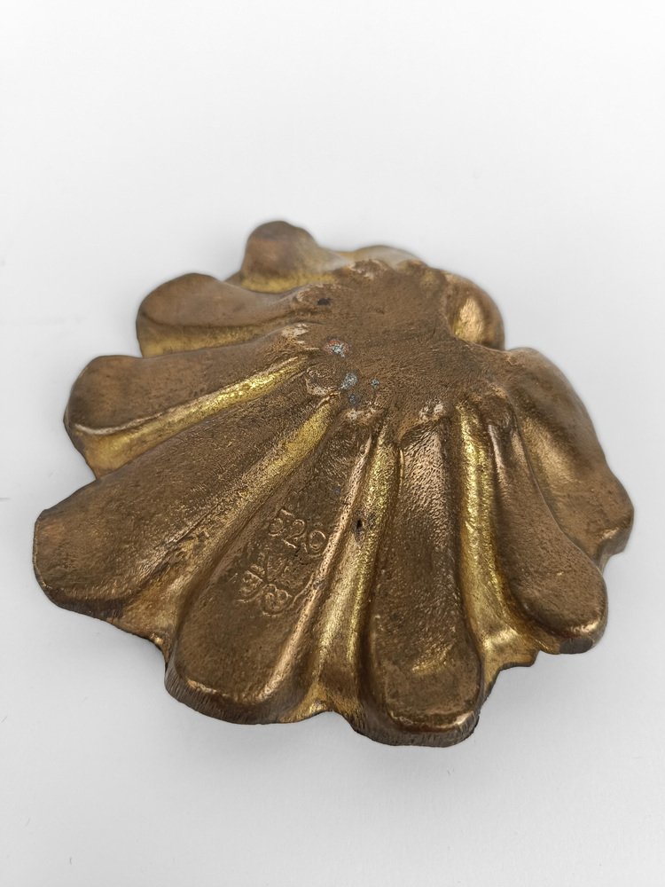 Rococo Style Sculptural Shell-Shaped Ashtray in Gilded Bronze, Italy ...