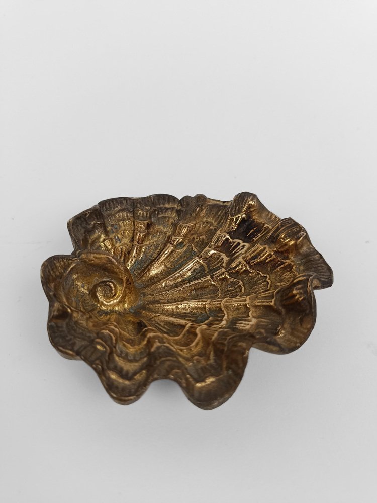 Rococo Style Sculptural Shell-Shaped Ashtray in Gilded Bronze, Italy ...