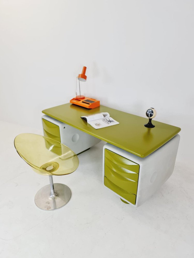 Space Age Writing Desk in Fiberglass by Ernest Igl for Wilhelm Werndl ...