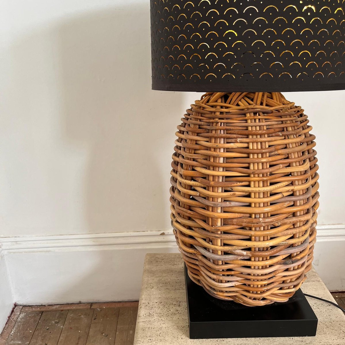 Large Vintage Wicker Table Lamp for sale at Pamono