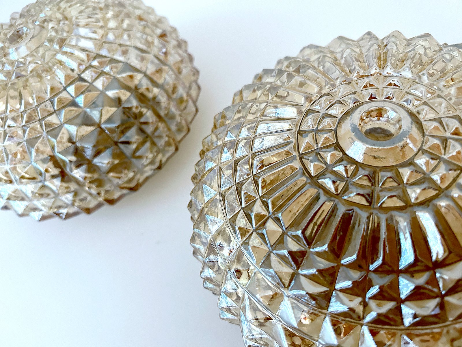Vintage Glass Wall Lights, 1960s, Set of 2 for sale at Pamono