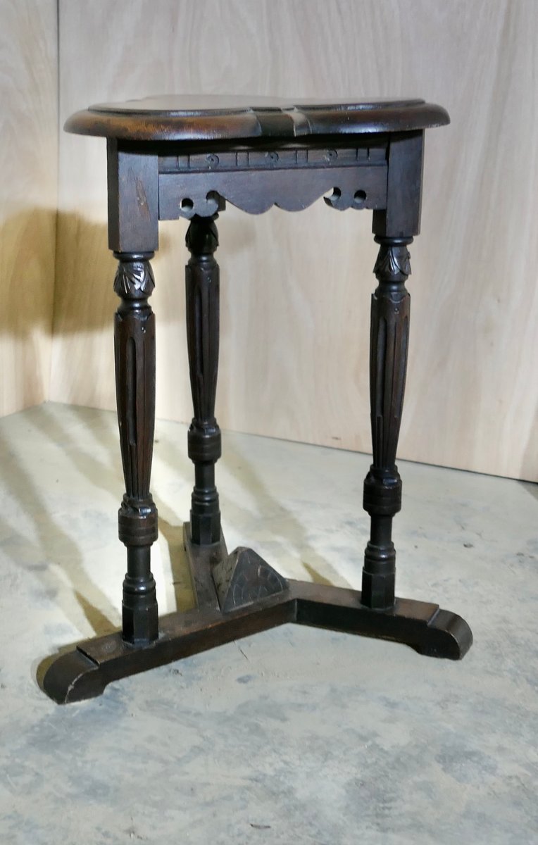 Celtic Gothic Oak Clover Leaf Table, 1890s for sale at Pamono