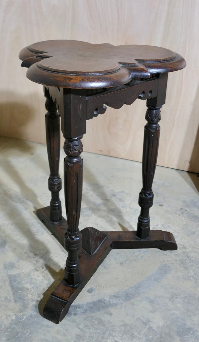 Celtic Gothic Oak Clover Leaf Table, 1890s for sale at Pamono
