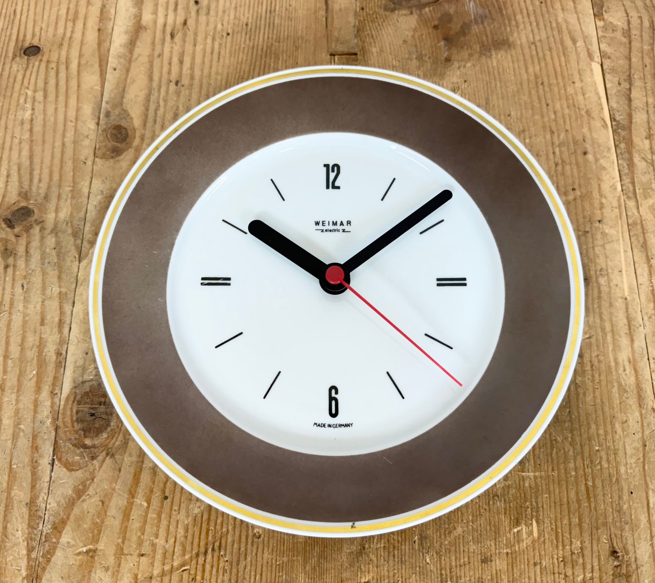 Vintage East German Porcelain Wall Clock from Weimar Electric, 1970s ...