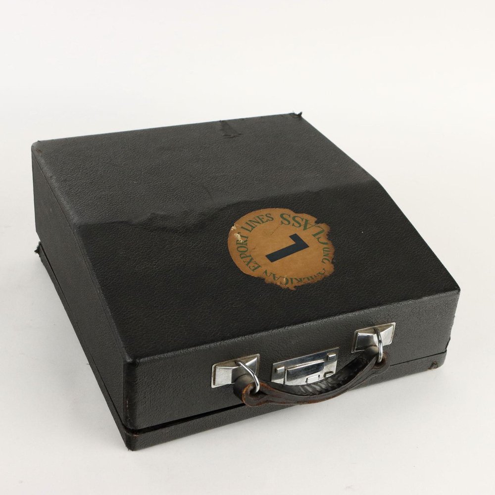 Vintage Ico Olivetti Typewriter in Metal, Italy, 1940s for sale at Pamono