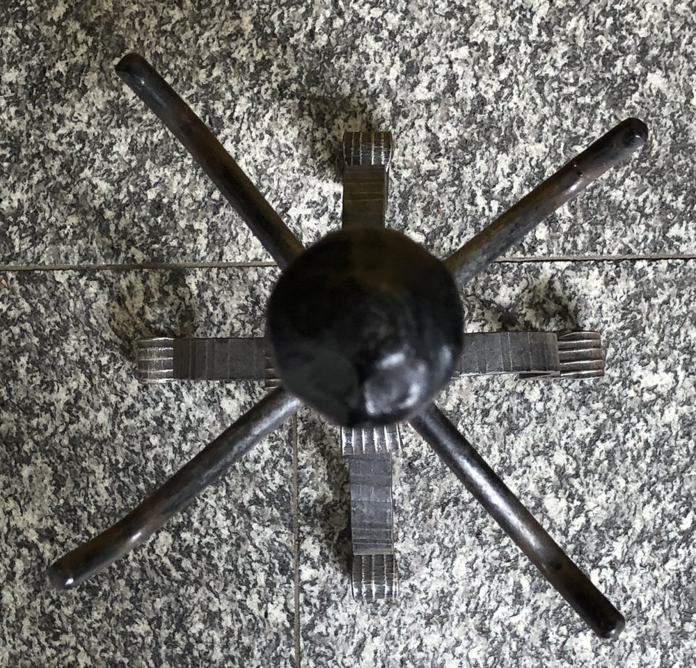 Cheminée en Fer Forgé, 1940s, Set de 4 en vente sur Pamono