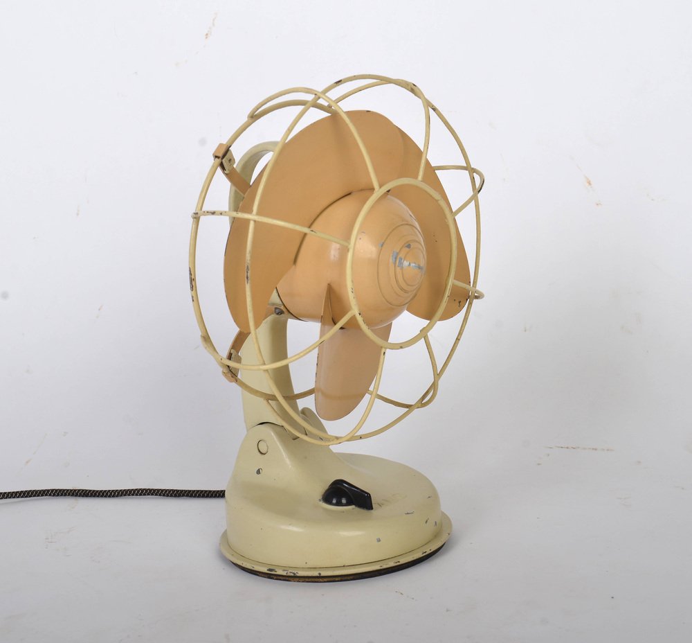 Art Deco Table Fan from AEG, 1930s for sale at Pamono