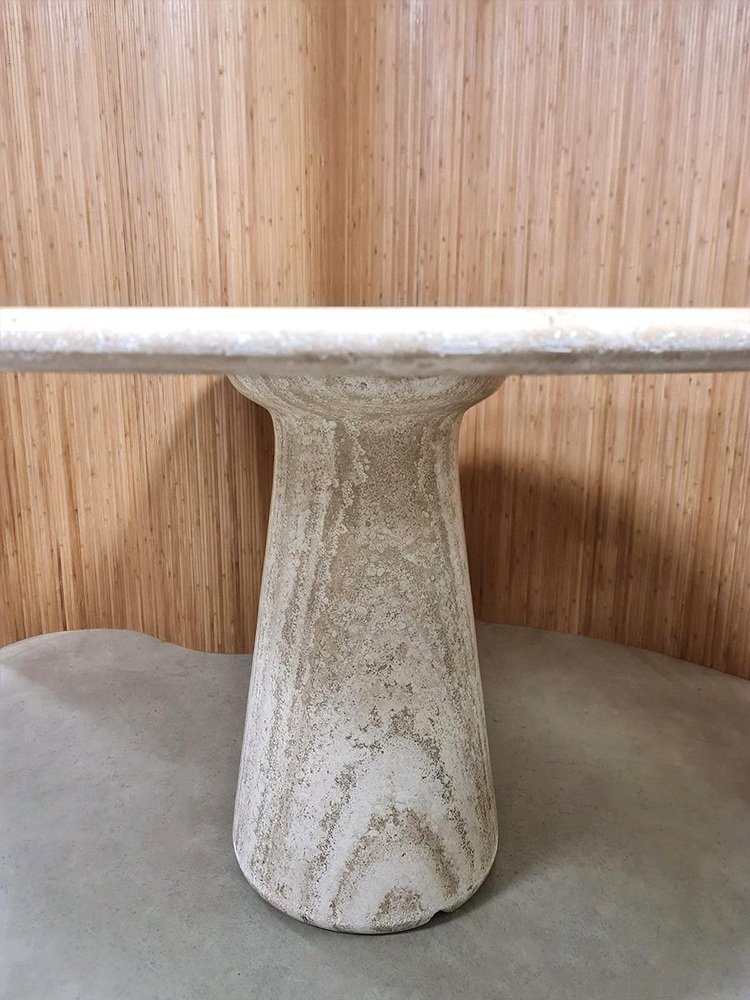 Vintage Travertine Round Dining Table Skipper, 1960s for sale at Pamono
