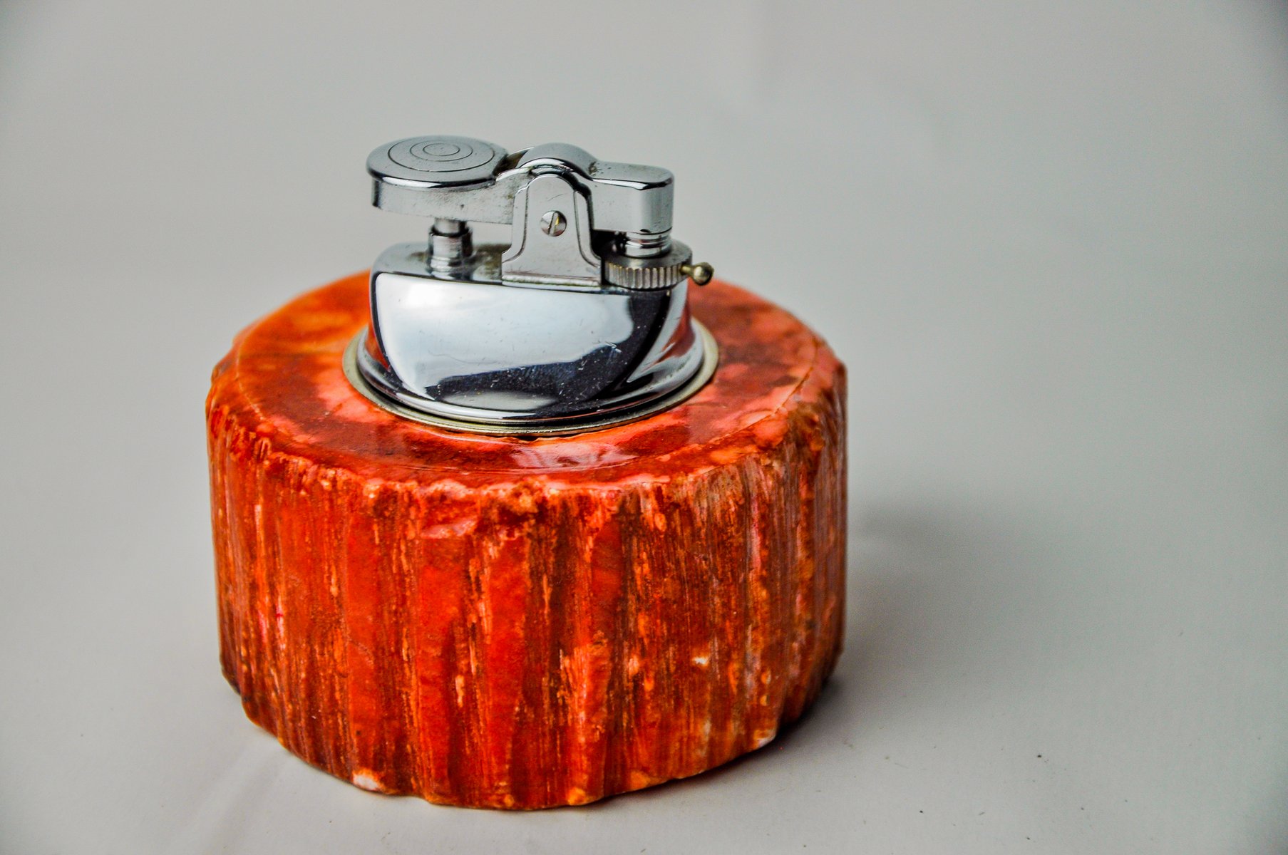 Red Alabaster Lighter by Romano Bianchi, Italy, 1970 for sale at Pamono