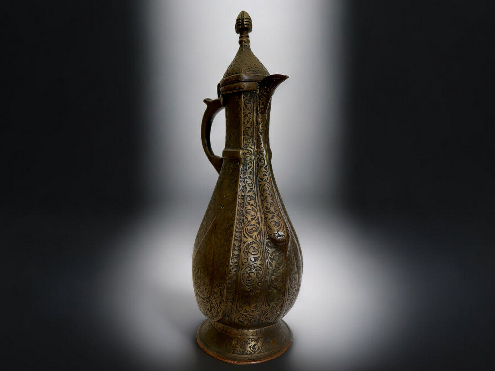 Antique Islamic Teapot in Brass Bukhara, 1900s for sale at Pamono