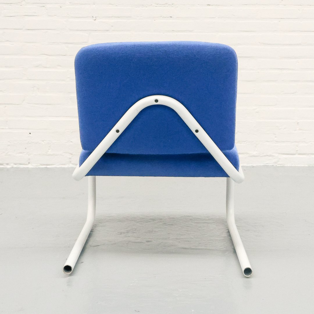 Postmodern Blue Tubular Frame Lounge Chair for sale at Pamono