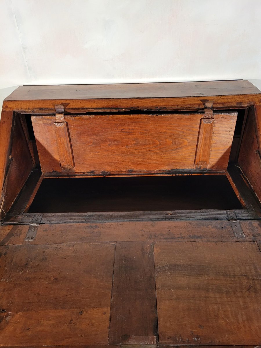 Louis XVI Sloping Desk for sale at Pamono