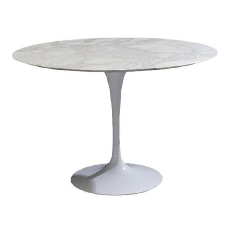 Calacatta Marble Round Knoll Saarinen Dining Table attributed to Eero ...