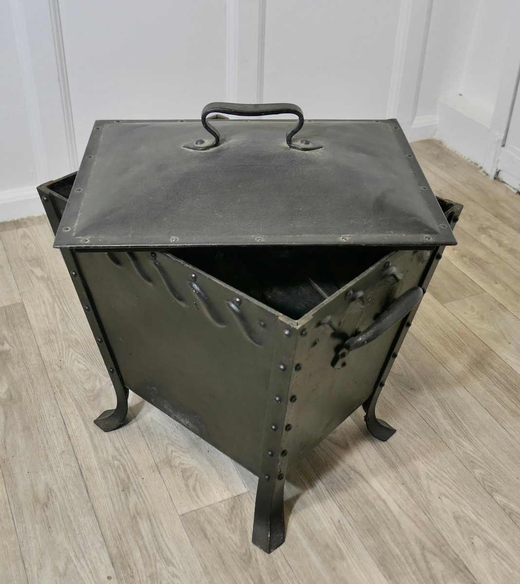 Arts and Crafts Industrial Riveted Look Coal Box, 1890s for sale at Pamono
