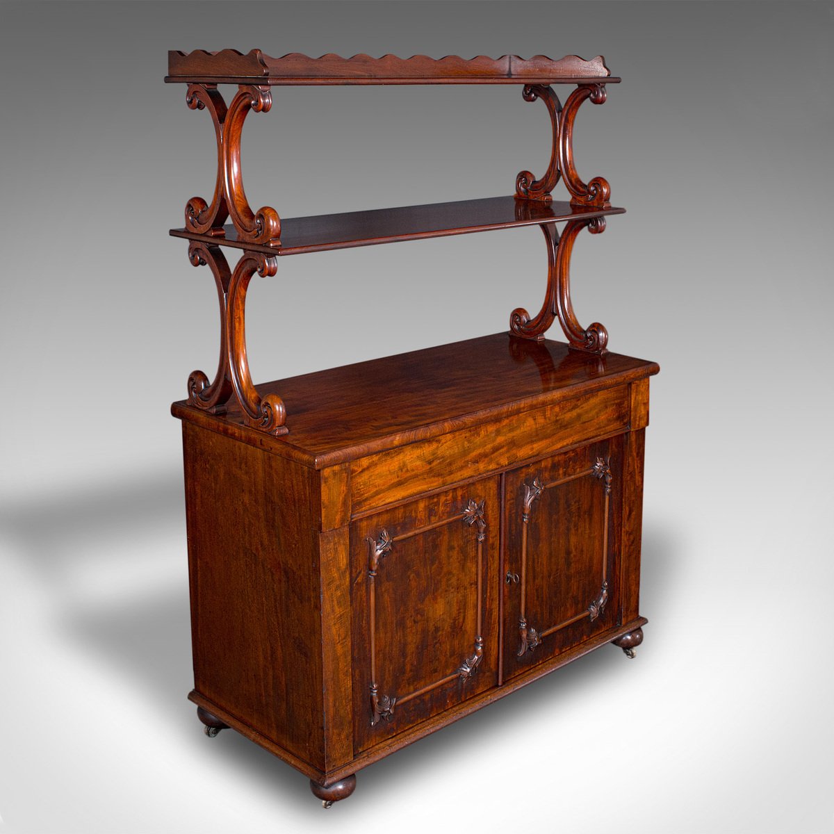 Large Antique English Buffet Server for sale at Pamono