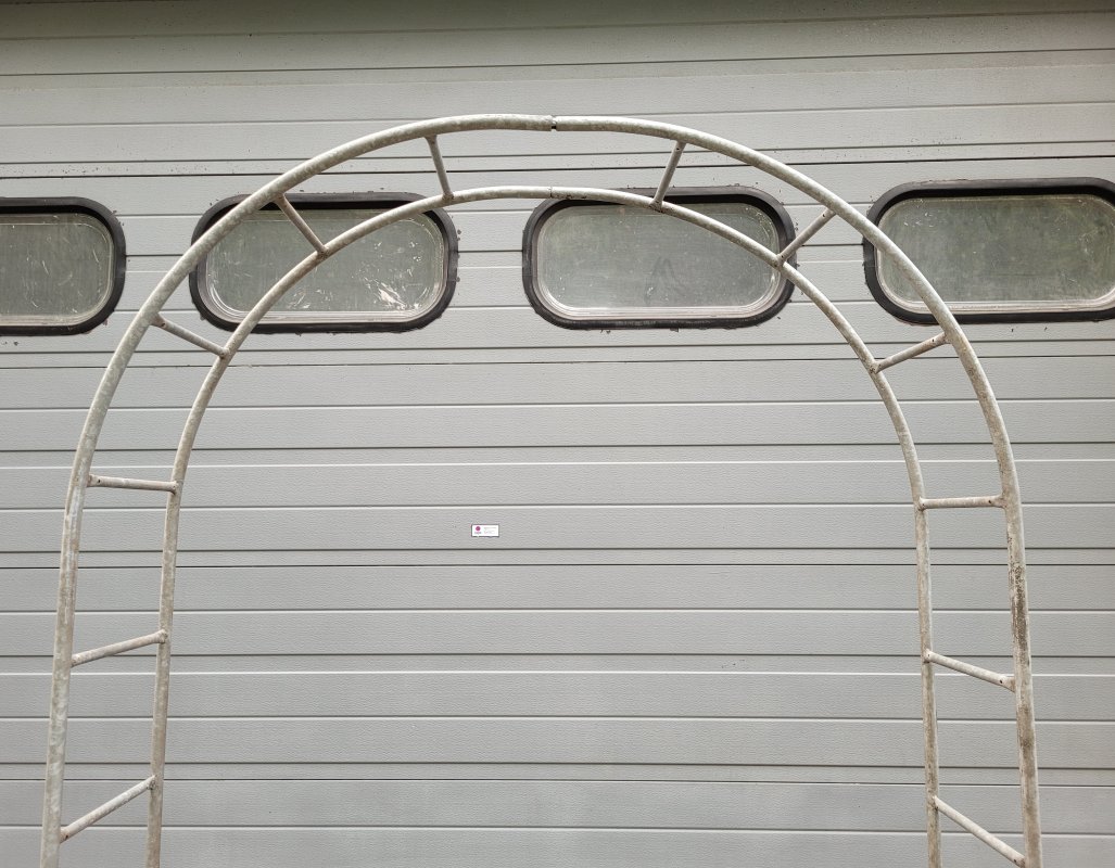 Classic Galvanized Rose Arch Rack for Climbing Plants for sale at Pamono
