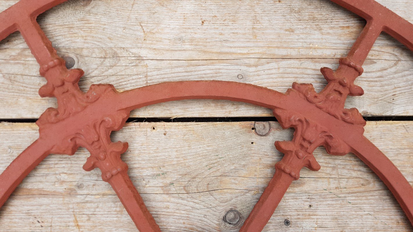 Antique Gothic Half-Round Cast Iron Window Frame for sale at Pamono