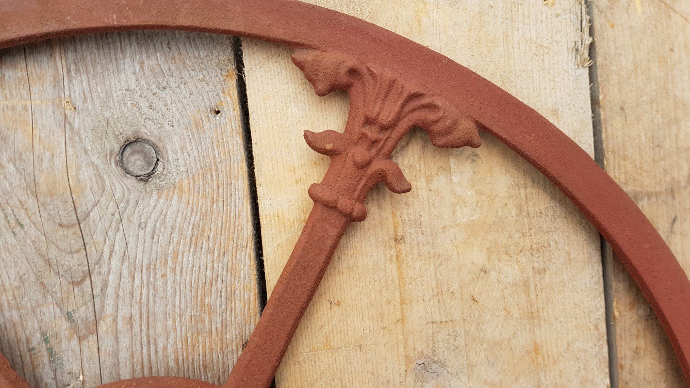 Antique Gothic Half-Round Cast Iron Window Frame for sale at Pamono