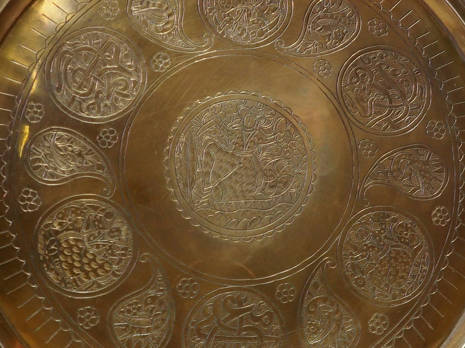 Orient Islamic Hammer Engraved Table Tray, 1940s for sale at Pamono