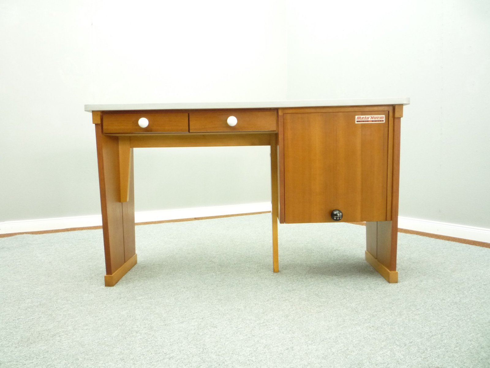 Mid-Century Walnut Office Desk, 1950s for sale at Pamono