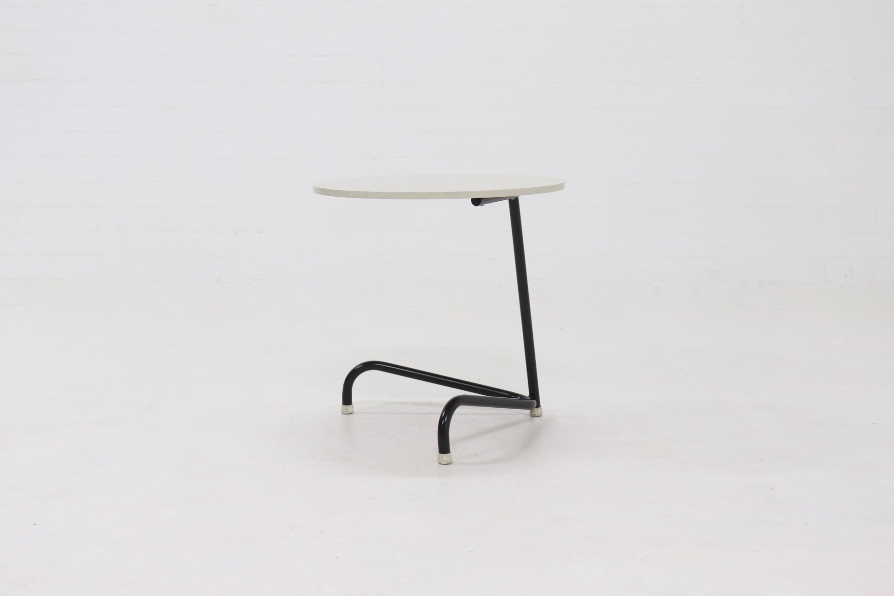 Dutch Tripod Side Table from Kuperus, 1950s for sale at Pamono