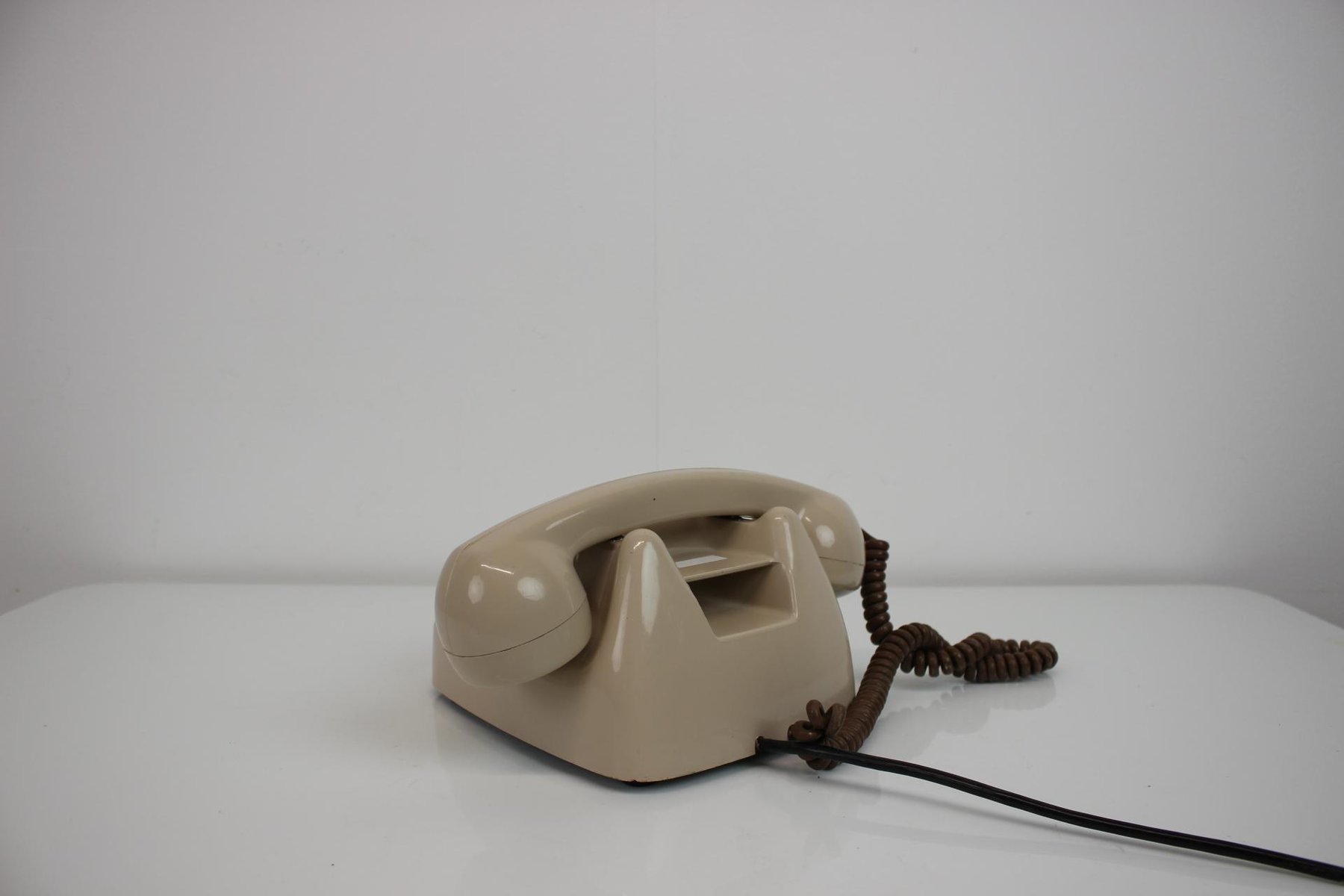 Mid-Century Design Telephone attributed to Tesla, Czechoslovakia, 1979 ...