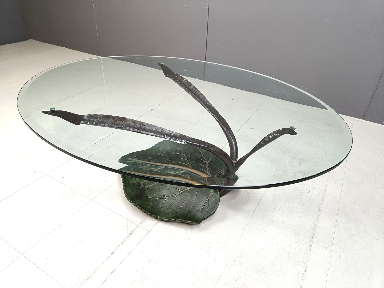 Sculptural Leaf Coffee Table, 1970s for sale at Pamono