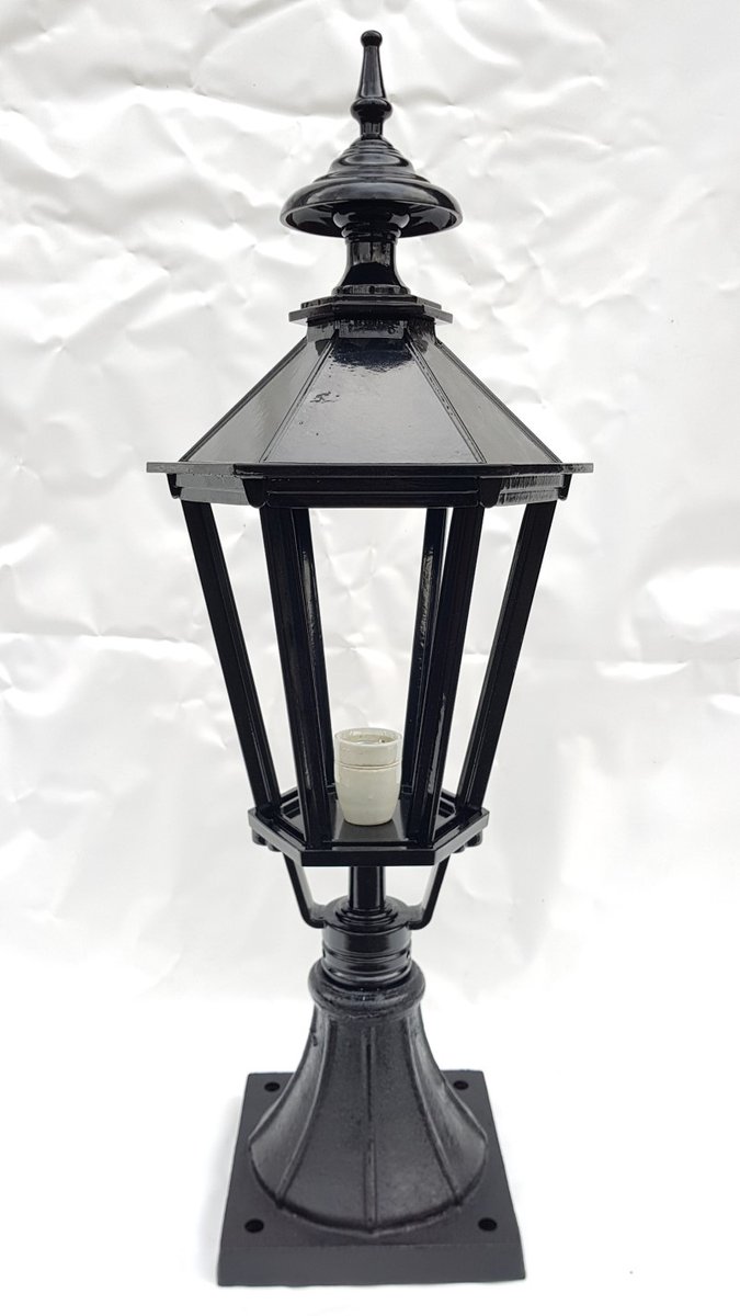 Antique Classic Victorian Cast Iron Pillar Lamp Lantern on Base Outdoor ...